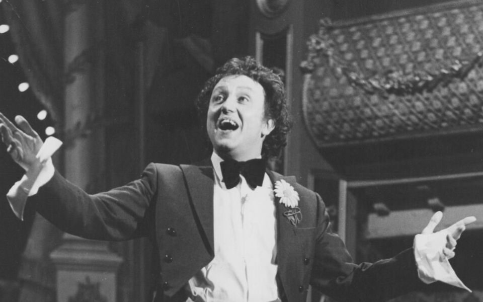 Sir Ken Dodd: A Happy Story: News, Views and Stories: Leeds Heritage ...